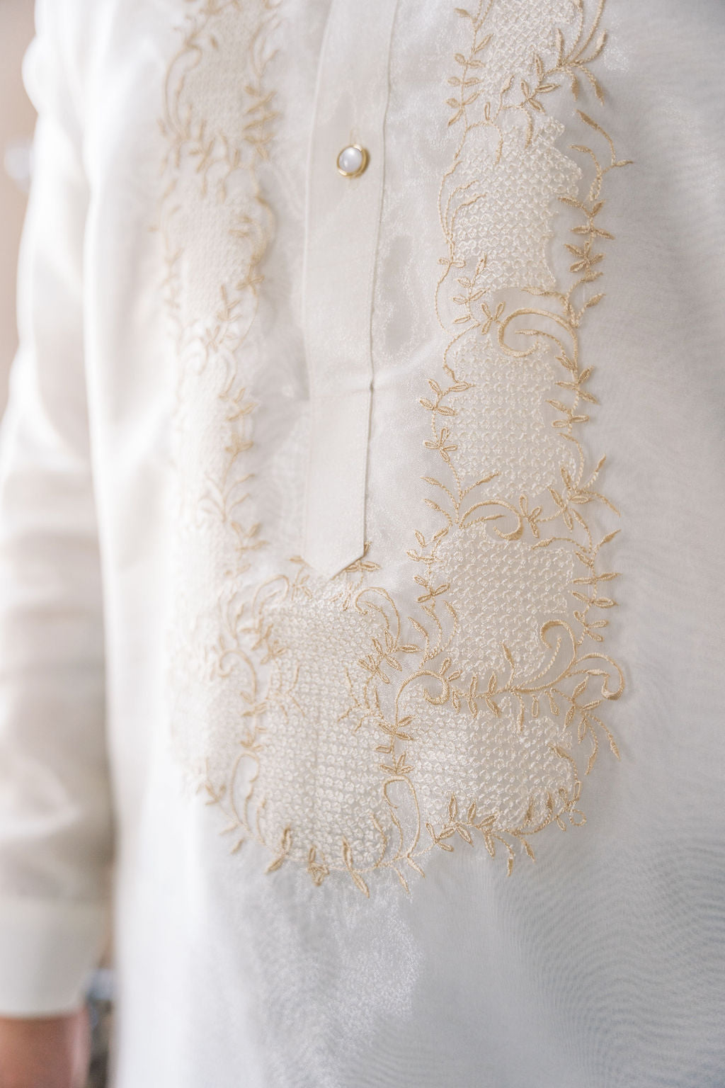 MANNY – Barong & Formal